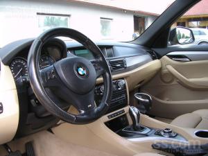 Black BMW X1 2014 in Riga, with an engine capacity of 2.00 L and mileage of 0 thousand km for 10950 €, photo 20 on AUTOMOTO.COM.LV