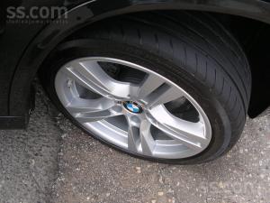 Black BMW X1 2014 in Riga, with an engine capacity of 2.00 L and mileage of 0 thousand km for 10950 €, photo 32 on AUTOMOTO.COM.LV