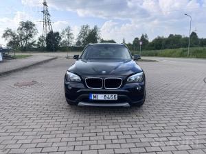 Черный БМВ Х1 2014 в Рига, объемом двигателя 2.00 л и пробегом 228 тыс. км за 8700 €, фото 3 на AUTOMOTO.COM.LV