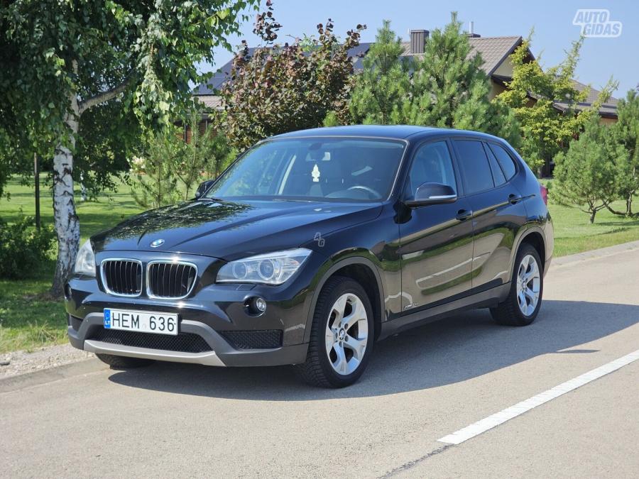 Черный БМВ Х1 2014 в Шакяй, объемом двигателя 2.00 л и пробегом 163 тыс. км за 7200 €, фото 1 на AUTOMOTO.COM.LV