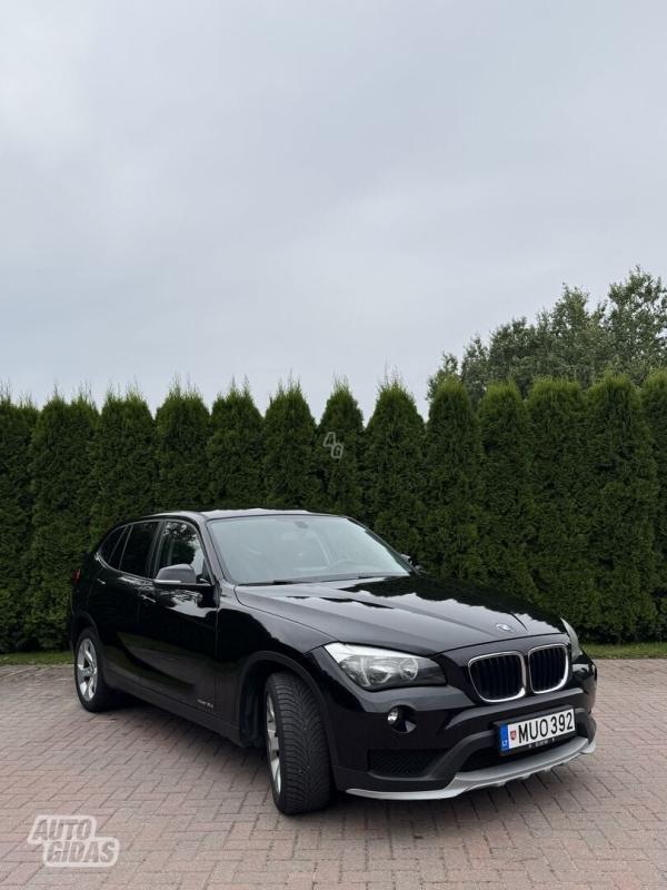 Melns BMW X1 2014 Viļņa, ar dzinēja tilpumu 2.00 L un nobraukumu 199 tūkst. km par 7999 €, foto 3 vietnē AUTOMOTO.COM.LV