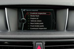 Black BMW X1 2014 in Vilnius, with an engine capacity of 2.00 L and mileage of 206 thousand km for 7999 €, photo 27 on AUTOMOTO.COM.LV