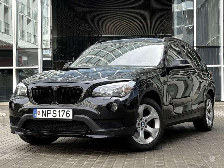 Black BMW X1 2014 in Vilnius, with an engine capacity of 2.00 L and mileage of 113 thousand km for 8290 €, photo 1 on AUTOMOTO.COM.LV
