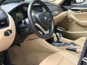 Black BMW X1 2014 in Vilnius, with an engine capacity of 2.00 L and mileage of 113 thousand km for 8290 €, photo 14 on AUTOMOTO.COM.LV