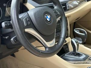 Black BMW X1 2014 in Vilnius, with an engine capacity of 2.00 L and mileage of 113 thousand km for 8290 €, photo 15 on AUTOMOTO.COM.LV