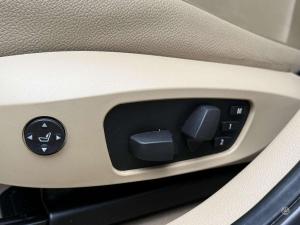 Black BMW X1 2014 in Vilnius, with an engine capacity of 2.00 L and mileage of 113 thousand km for 8290 €, photo 25 on AUTOMOTO.COM.LV