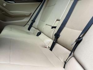 Black BMW X1 2014 in Vilnius, with an engine capacity of 2.00 L and mileage of 113 thousand km for 8290 €, photo 26 on AUTOMOTO.COM.LV