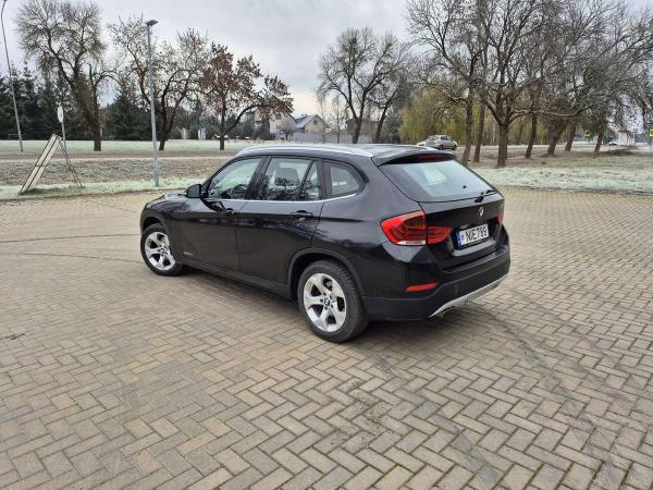 Melns BMW X1 2015 Kauņa, ar dzinēja tilpumu 2.00 L un nobraukumu 136 tūkst. km par 9950 €, foto 8 vietnē AUTOMOTO.COM.LV
