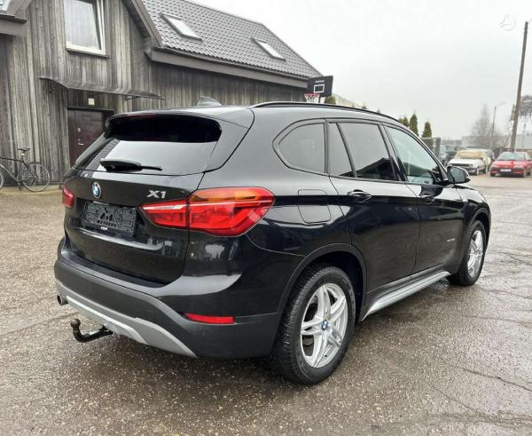Melns BMW X1 2015 Utena, ar dzinēja tilpumu 2.00 L un nobraukumu 250 tūkst. km par 10200 €, foto 3 vietnē AUTOMOTO.COM.LV