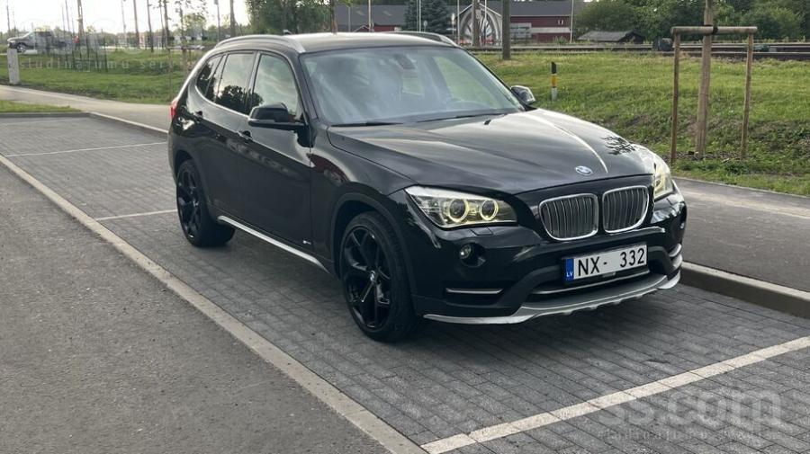 Melns BMW X1 2015 Rīga, ar dzinēja tilpumu 2.00 L un nobraukumu 379 tūkst. km par 8500 €, foto 10 vietnē AUTOMOTO.COM.LV