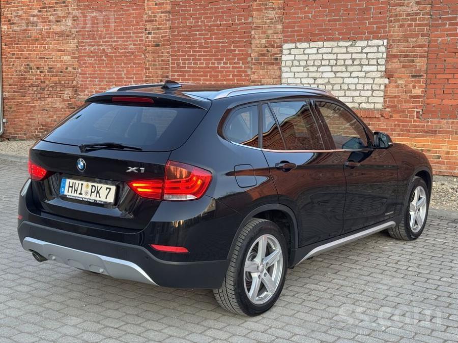 Melns BMW X1 2015 Cēsis, ar dzinēja tilpumu 2.00 L un nobraukumu 289 tūkst. km par 8950 €, foto 7 vietnē AUTOMOTO.COM.LV