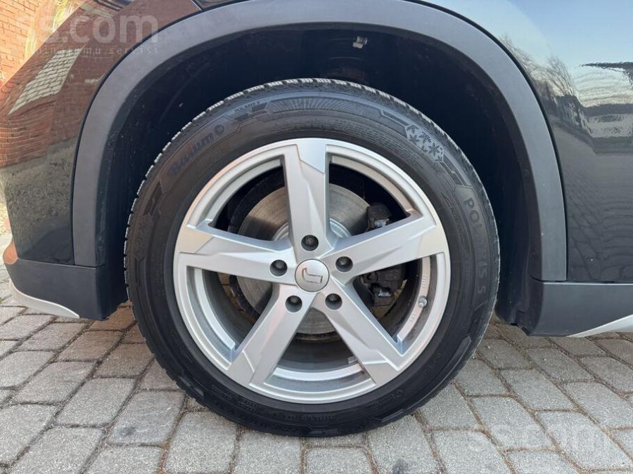 Melns BMW X1 2015 Cēsis, ar dzinēja tilpumu 2.00 L un nobraukumu 289 tūkst. km par 8950 €, foto 9 vietnē AUTOMOTO.COM.LV