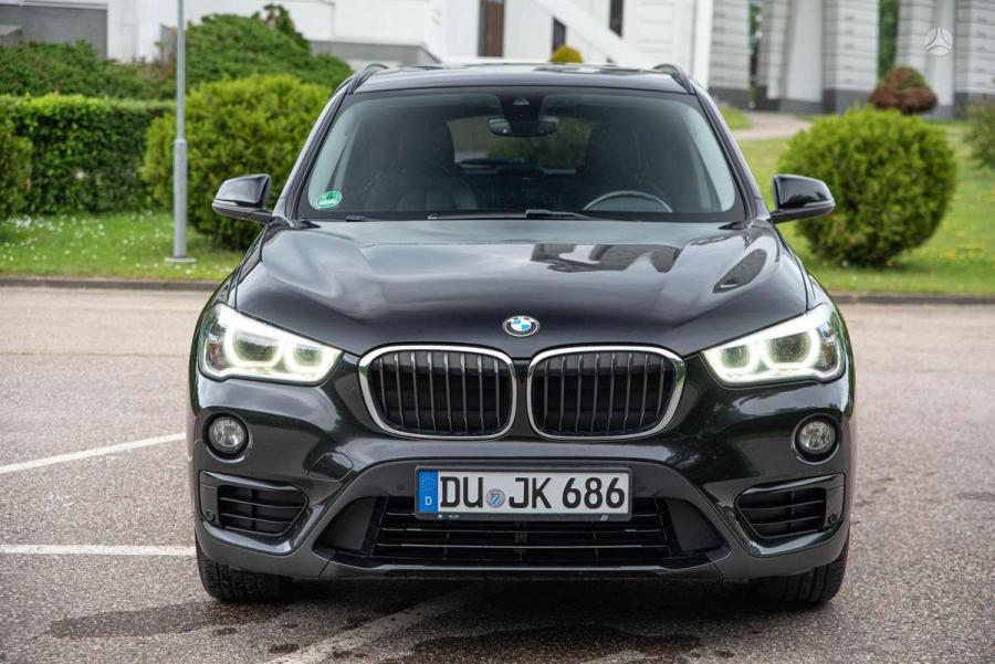 Melns BMW X1 2015 Elektrėnai, ar dzinēja tilpumu 2.00 L un nobraukumu 182 tūkst. km par 14900 €, foto 3 vietnē AUTOMOTO.COM.LV