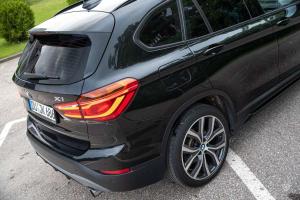 Melns BMW X1 2015 Elektrėnai, ar dzinēja tilpumu 2.00 L un nobraukumu 182 tūkst. km par 14900 €, foto 8 vietnē AUTOMOTO.COM.LV