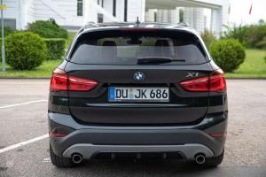 Melns BMW X1 2015 Elektrėnai, ar dzinēja tilpumu 2.00 L un nobraukumu 182 tūkst. km par 14900 €, foto 9 vietnē AUTOMOTO.COM.LV