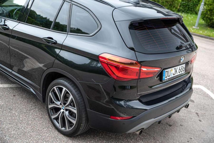 Melns BMW X1 2015 Elektrėnai, ar dzinēja tilpumu 2.00 L un nobraukumu 182 tūkst. km par 14900 €, foto 11 vietnē AUTOMOTO.COM.LV