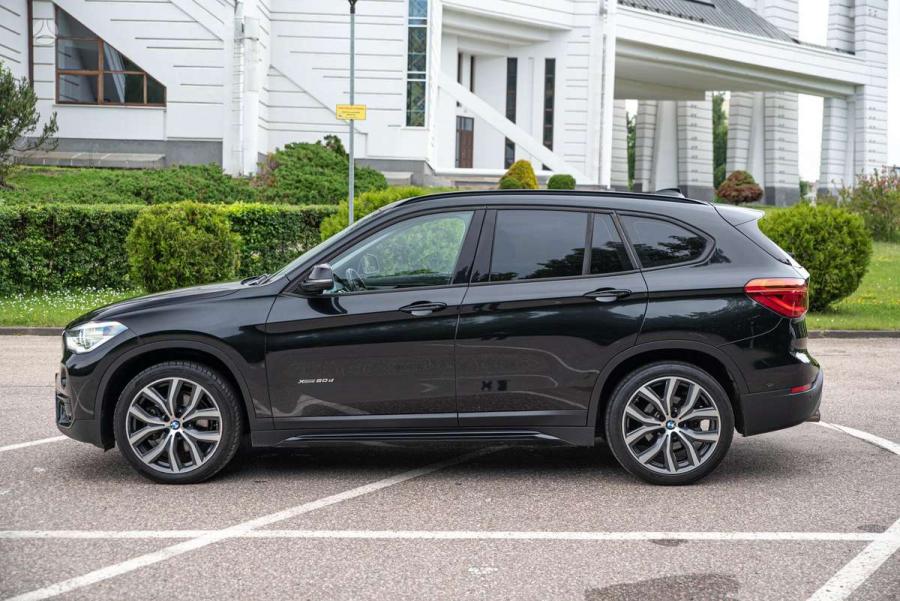 Melns BMW X1 2015 Elektrėnai, ar dzinēja tilpumu 2.00 L un nobraukumu 182 tūkst. km par 14900 €, foto 12 vietnē AUTOMOTO.COM.LV
