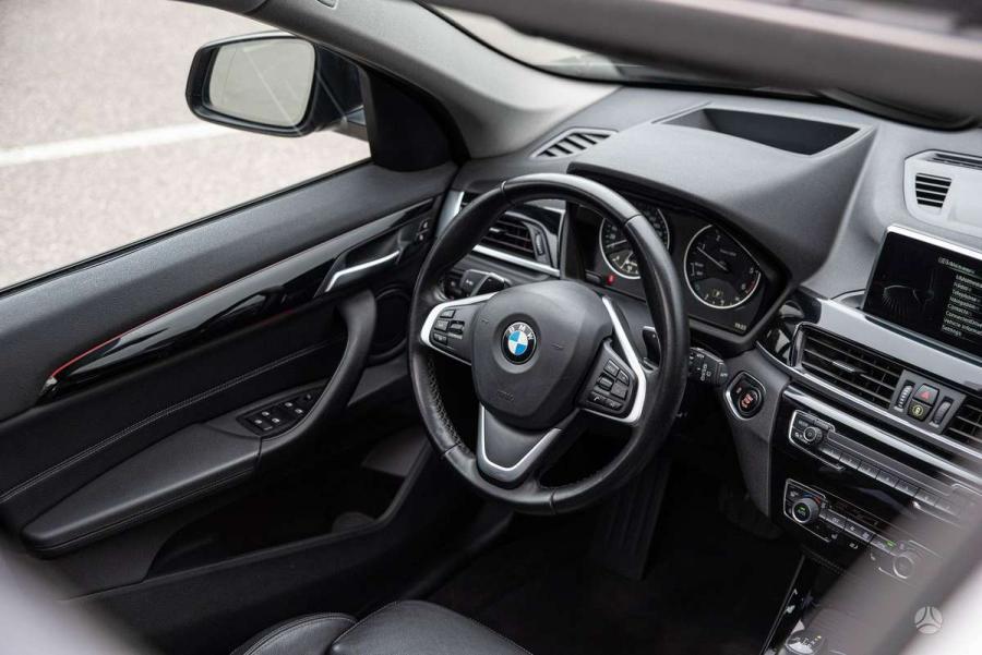 Melns BMW X1 2015 Elektrėnai, ar dzinēja tilpumu 2.00 L un nobraukumu 182 tūkst. km par 14900 €, foto 32 vietnē AUTOMOTO.COM.LV
