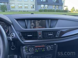 Black BMW X1 2015 in Cesis, with an engine capacity of 2.00 L and mileage of 290 thousand km for 8750 €, photo 21 on AUTOMOTO.COM.LV
