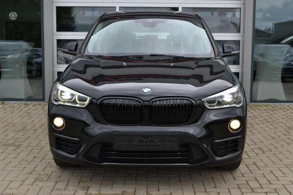 Melns BMW X1 2015 Viļņa, ar dzinēja tilpumu 2.00 L un nobraukumu 275 tūkst. km par 12500 €, foto 4 vietnē AUTOMOTO.COM.LV