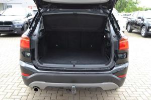 Melns BMW X1 2015 Viļņa, ar dzinēja tilpumu 2.00 L un nobraukumu 275 tūkst. km par 12500 €, foto 12 vietnē AUTOMOTO.COM.LV