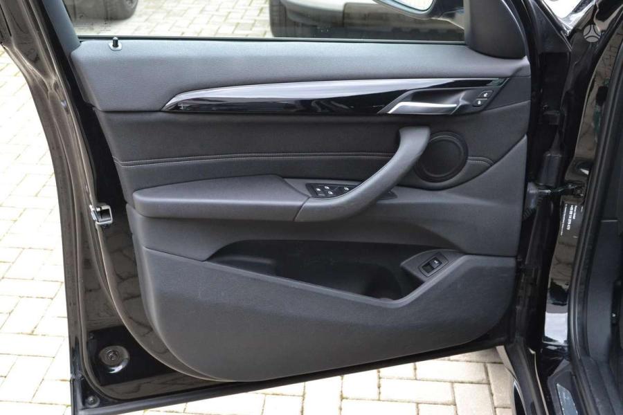 Melns BMW X1 2015 Viļņa, ar dzinēja tilpumu 2.00 L un nobraukumu 275 tūkst. km par 12500 €, foto 15 vietnē AUTOMOTO.COM.LV