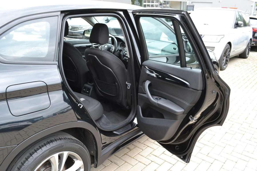 Melns BMW X1 2015 Viļņa, ar dzinēja tilpumu 2.00 L un nobraukumu 275 tūkst. km par 12500 €, foto 22 vietnē AUTOMOTO.COM.LV