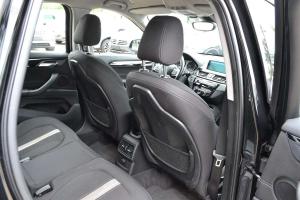 Melns BMW X1 2015 Viļņa, ar dzinēja tilpumu 2.00 L un nobraukumu 275 tūkst. km par 12500 €, foto 23 vietnē AUTOMOTO.COM.LV