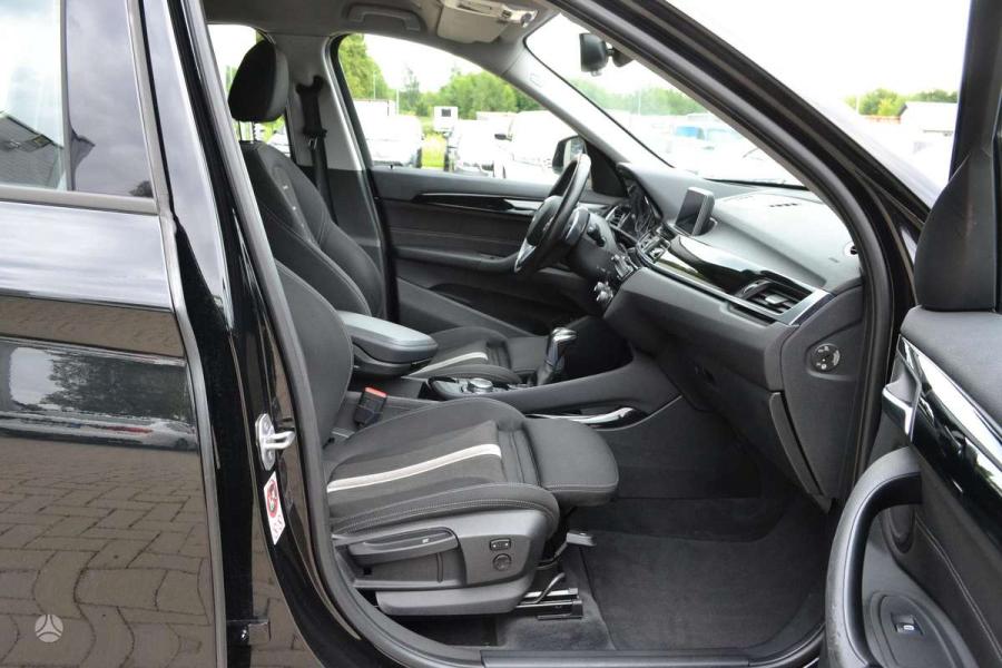 Melns BMW X1 2015 Viļņa, ar dzinēja tilpumu 2.00 L un nobraukumu 275 tūkst. km par 12500 €, foto 26 vietnē AUTOMOTO.COM.LV