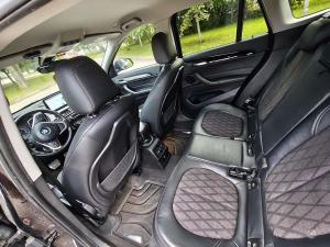 Black BMW X1 2015 in Kaunas, with an engine capacity of 2.00 L and mileage of 280 thousand km for 12000 €, photo 10 on AUTOMOTO.COM.LV