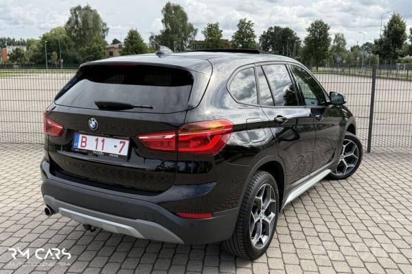 Melns BMW X1 2015 Jelgava, ar dzinēja tilpumu 2.00 L un nobraukumu 0 tūkst. km par 14500 €, foto 4 vietnē AUTOMOTO.COM.LV