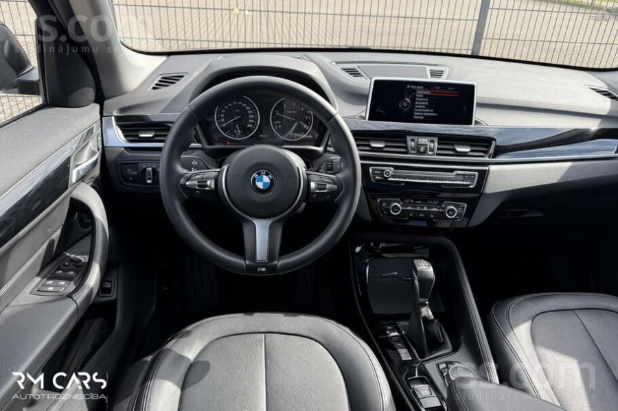 Melns BMW X1 2015 Jelgava, ar dzinēja tilpumu 2.00 L un nobraukumu 0 tūkst. km par 14500 €, foto 11 vietnē AUTOMOTO.COM.LV