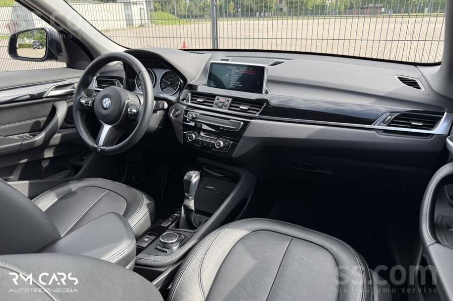Melns BMW X1 2015 Jelgava, ar dzinēja tilpumu 2.00 L un nobraukumu 0 tūkst. km par 14500 €, foto 12 vietnē AUTOMOTO.COM.LV