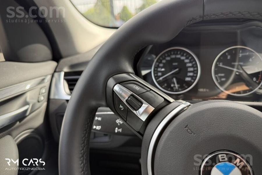 Melns BMW X1 2015 Jelgava, ar dzinēja tilpumu 2.00 L un nobraukumu 0 tūkst. km par 14500 €, foto 24 vietnē AUTOMOTO.COM.LV