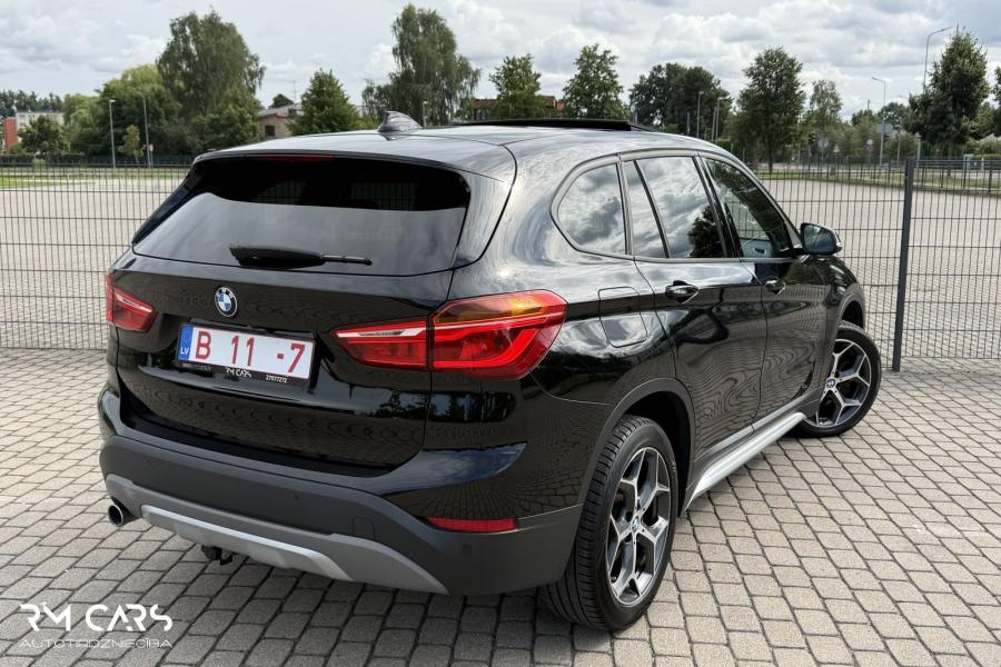 Melns BMW X1 2015 Jelgava, ar dzinēja tilpumu 2.00 L un nobraukumu 166 tūkst. km par 14500 €, foto 4 vietnē AUTOMOTO.COM.LV