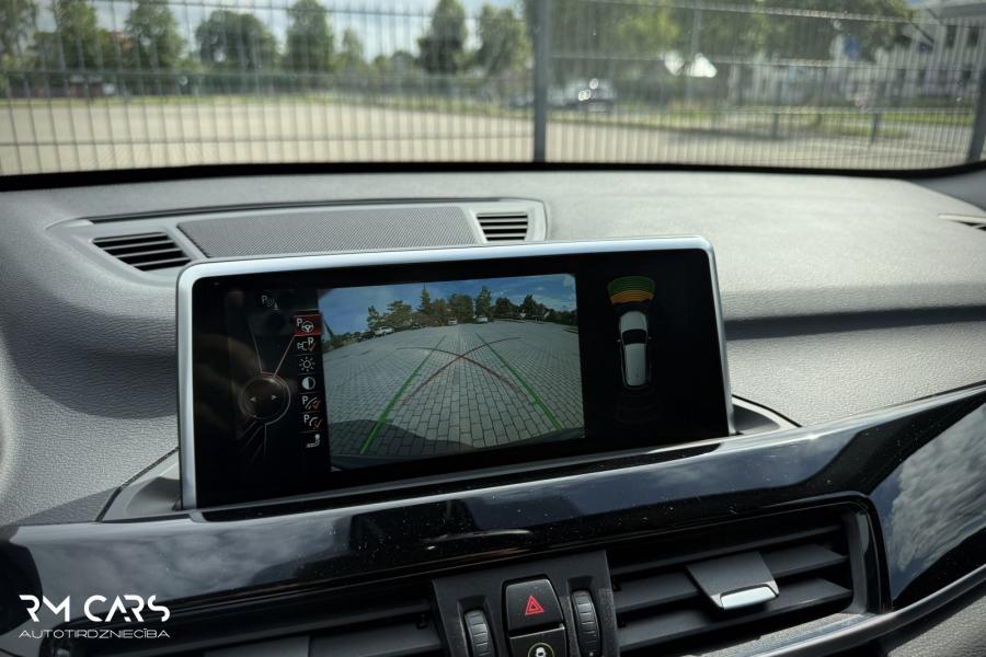 Melns BMW X1 2015 Jelgava, ar dzinēja tilpumu 2.00 L un nobraukumu 166 tūkst. km par 14500 €, foto 16 vietnē AUTOMOTO.COM.LV