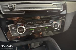 Melns BMW X1 2015 Jelgava, ar dzinēja tilpumu 2.00 L un nobraukumu 166 tūkst. km par 14500 €, foto 19 vietnē AUTOMOTO.COM.LV