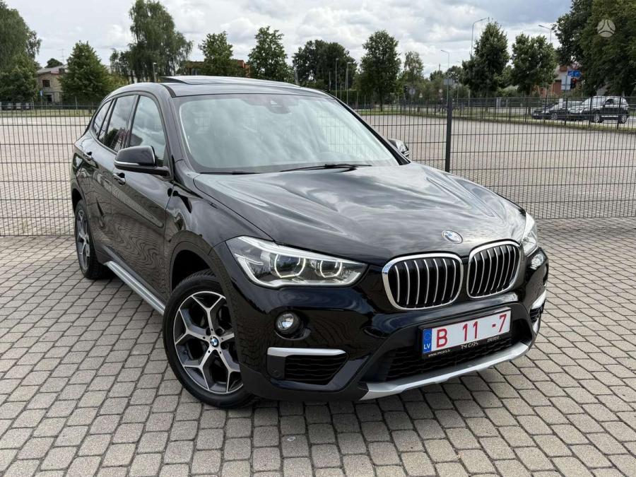 Melns BMW X1 2015 Joniškis, ar dzinēja tilpumu 2.00 L un nobraukumu 166 tūkst. km par 14250 €, foto 1 vietnē AUTOMOTO.COM.LV