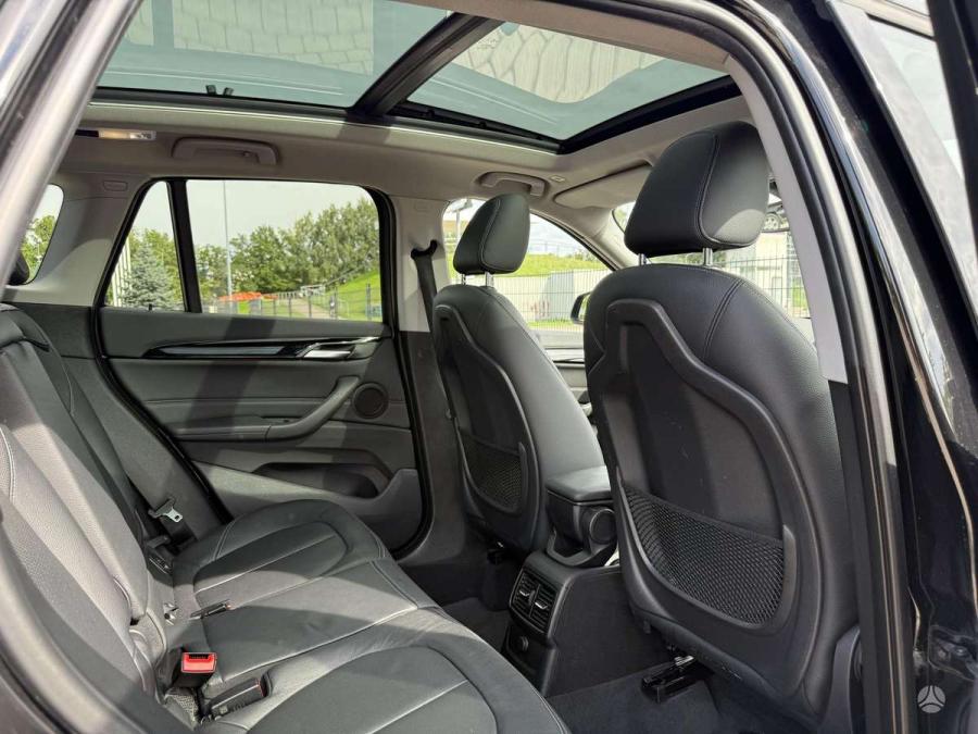 Melns BMW X1 2015 Joniškis, ar dzinēja tilpumu 2.00 L un nobraukumu 166 tūkst. km par 14250 €, foto 15 vietnē AUTOMOTO.COM.LV