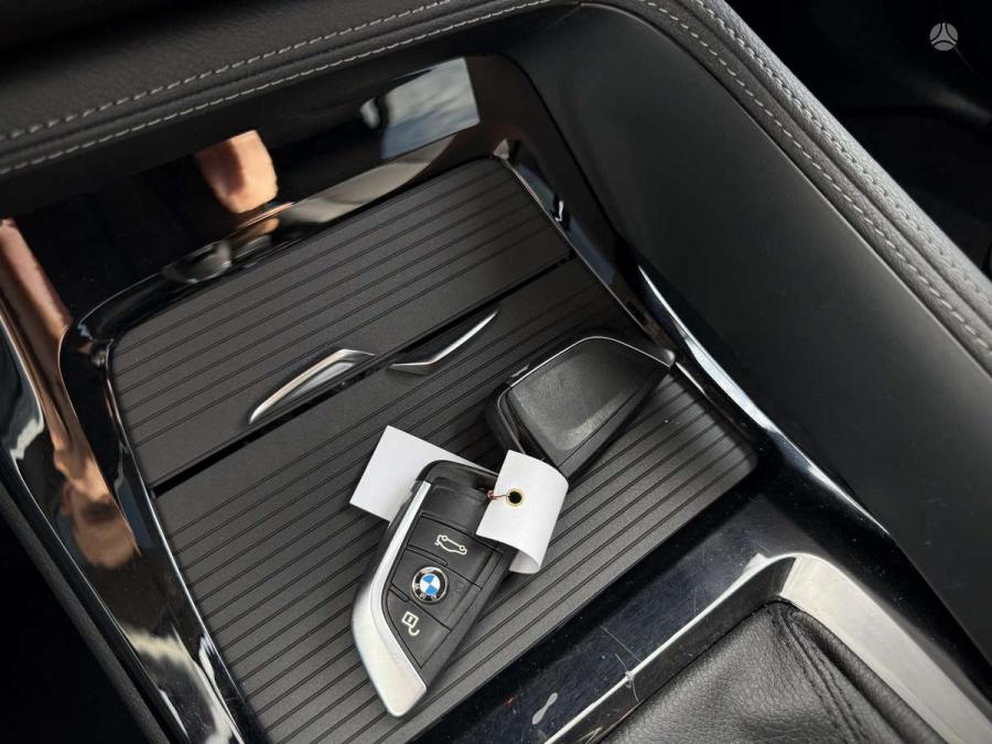 Melns BMW X1 2015 Joniškis, ar dzinēja tilpumu 2.00 L un nobraukumu 166 tūkst. km par 14250 €, foto 22 vietnē AUTOMOTO.COM.LV