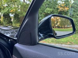 Черный БМВ Х1 2015 в Цесис, объемом двигателя 2.00 л и пробегом 290 тыс. км за 8450 €, фото 21 на AUTOMOTO.COM.LV