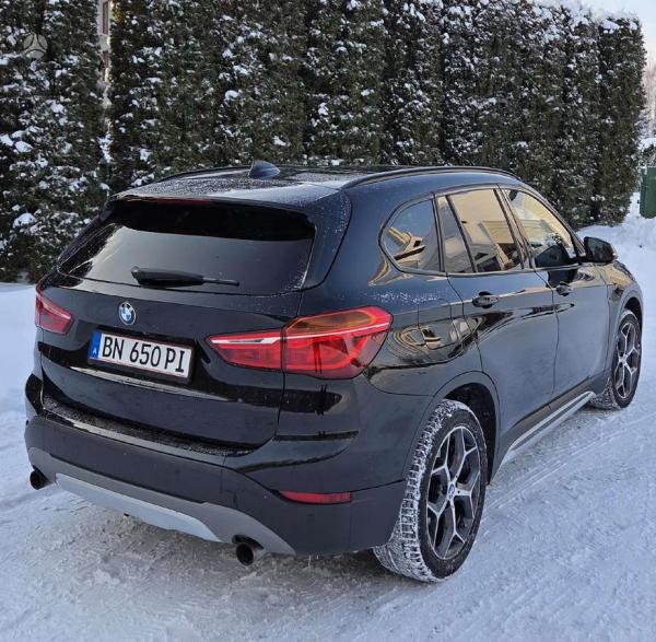 Melns BMW X1 2016 Elektrėnai, ar dzinēja tilpumu 2.00 L un nobraukumu 218 tūkst. km par 14100 €, foto 3 vietnē AUTOMOTO.COM.LV