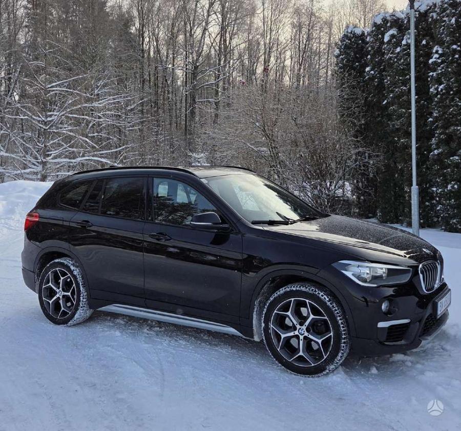 Melns BMW X1 2016 Elektrėnai, ar dzinēja tilpumu 2.00 L un nobraukumu 218 tūkst. km par 14100 €, foto 6 vietnē AUTOMOTO.COM.LV