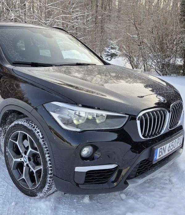 Melns BMW X1 2016 Elektrėnai, ar dzinēja tilpumu 2.00 L un nobraukumu 218 tūkst. km par 14100 €, foto 10 vietnē AUTOMOTO.COM.LV
