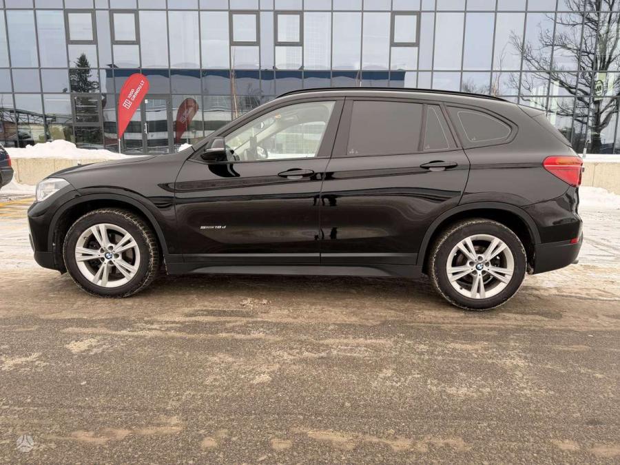 Melns BMW X1 2016 Panevēža, ar dzinēja tilpumu 2.00 L un nobraukumu 283 tūkst. km par 11750 €, foto 9 vietnē AUTOMOTO.COM.LV