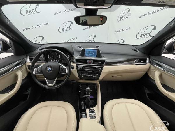 Black BMW X1 2016 in Vilnius, with an engine capacity of 2.00 L and mileage of 69 thousand km for 12500 €, photo 4 on AUTOMOTO.COM.LV