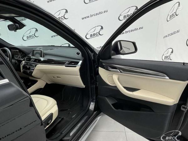 Black BMW X1 2016 in Vilnius, with an engine capacity of 2.00 L and mileage of 69 thousand km for 12500 €, photo 9 on AUTOMOTO.COM.LV
