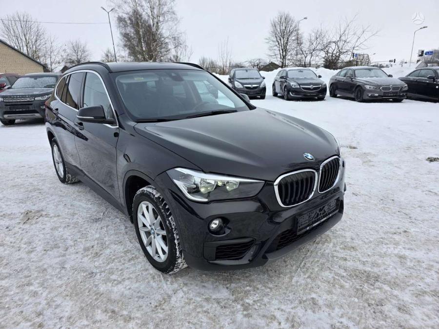 Melns BMW X1 2016 Telšiai, ar dzinēja tilpumu 2.00 L un nobraukumu 199 tūkst. km par 13250 €, foto 2 vietnē AUTOMOTO.COM.LV