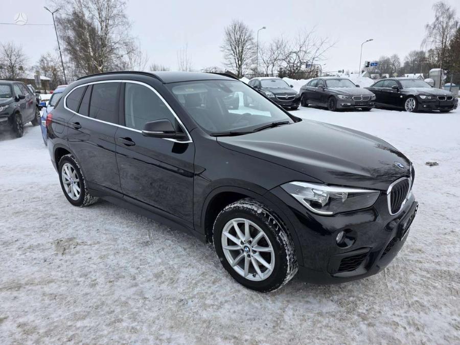 Melns BMW X1 2016 Telšiai, ar dzinēja tilpumu 2.00 L un nobraukumu 199 tūkst. km par 13250 €, foto 8 vietnē AUTOMOTO.COM.LV