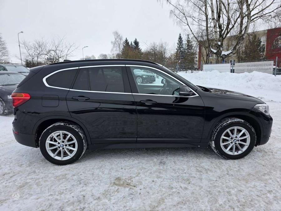 Melns BMW X1 2016 Telšiai, ar dzinēja tilpumu 2.00 L un nobraukumu 199 tūkst. km par 13250 €, foto 12 vietnē AUTOMOTO.COM.LV
